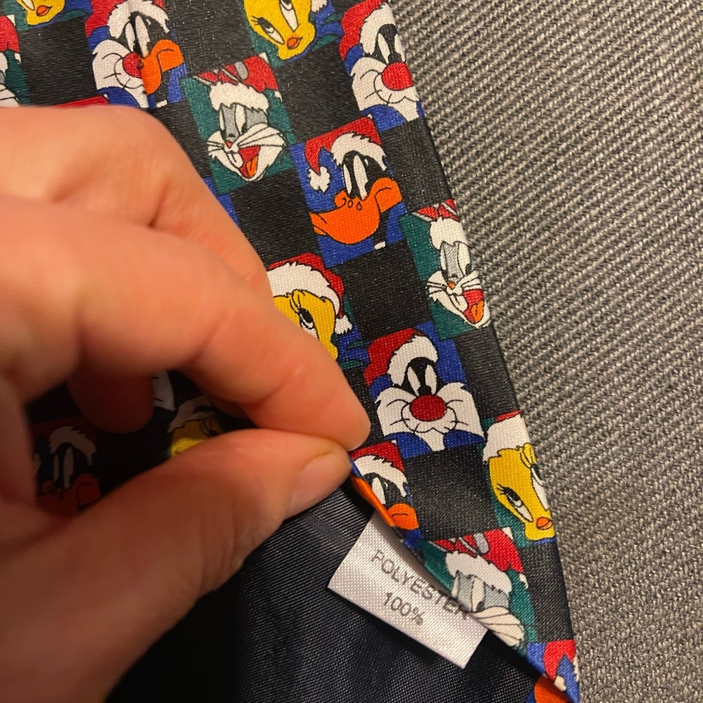 Valentino Gaggio Vintage Looney Tunes Satin Tie. Made… - Gem